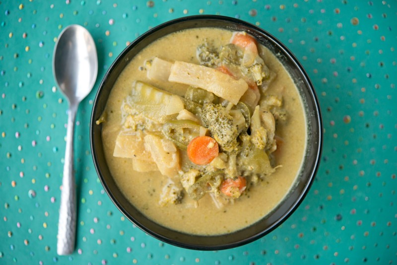 Garlic My Soul • Paleo Friendly Snow Pea & Jicama Curry